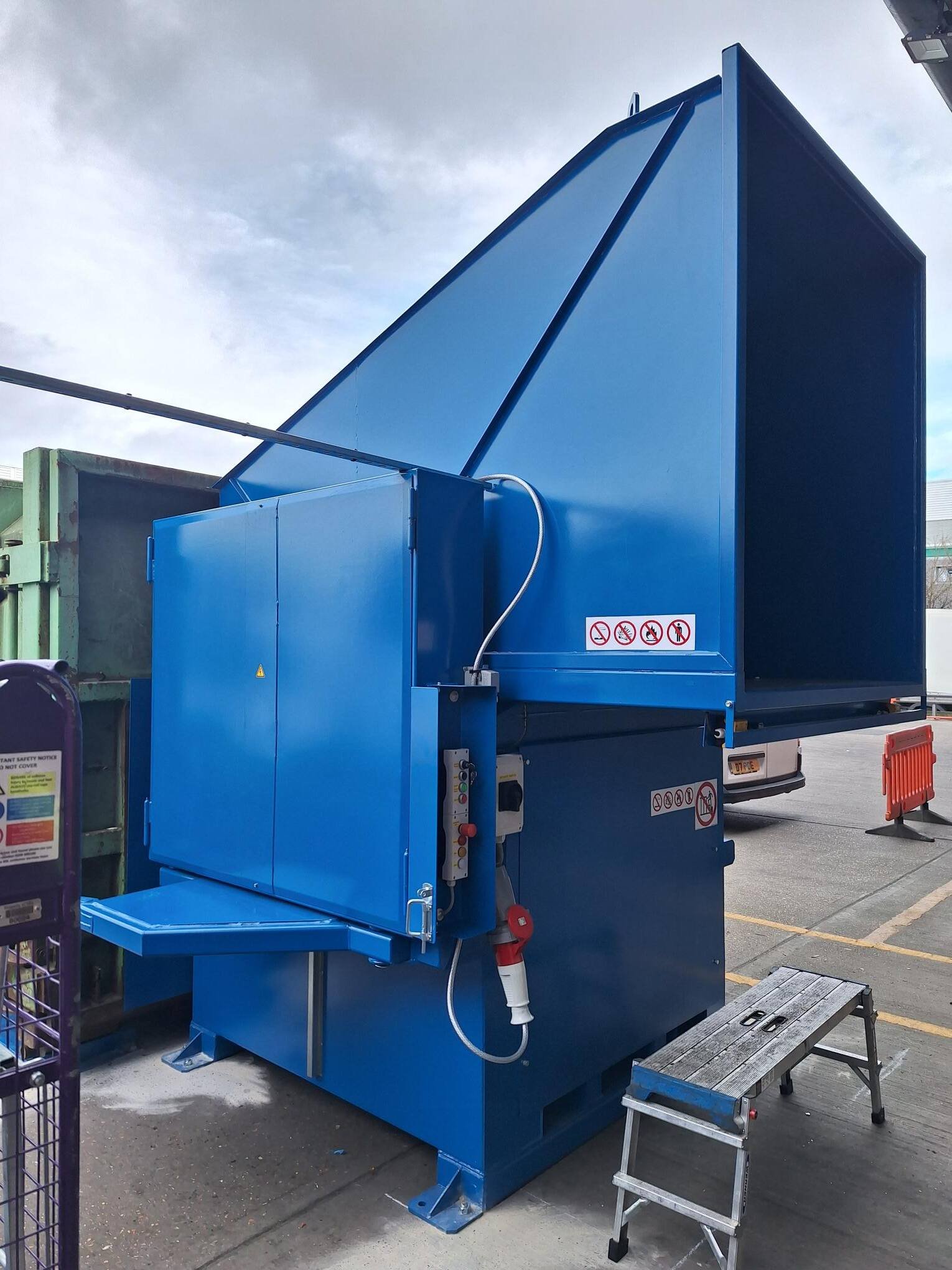 Screw Compactor | Bergmann Direct